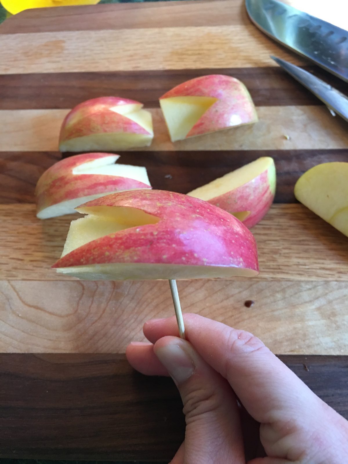 Bunny Apple Slices – Charles County Public Library